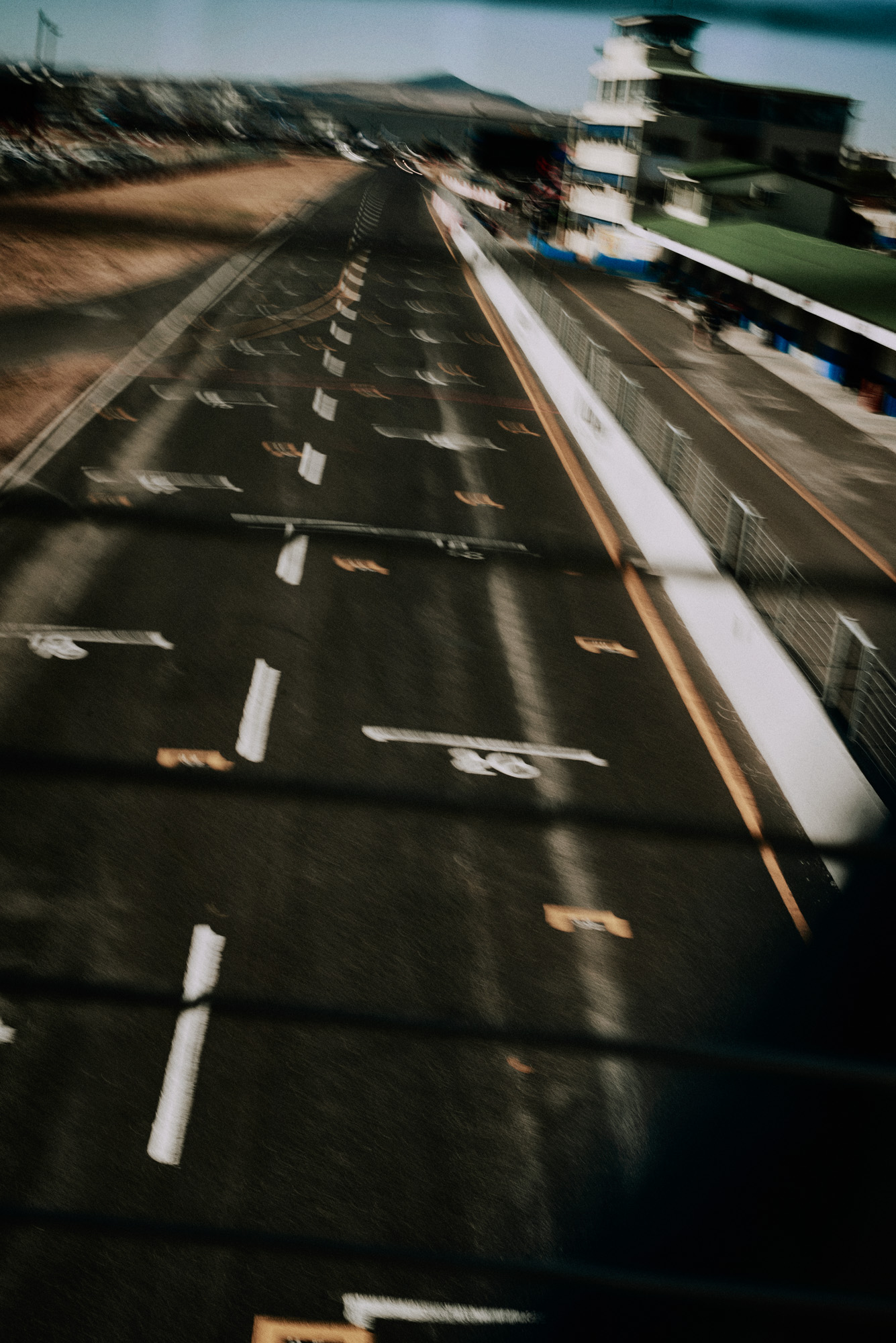 Killarney International Raceway - Maximilian Motel